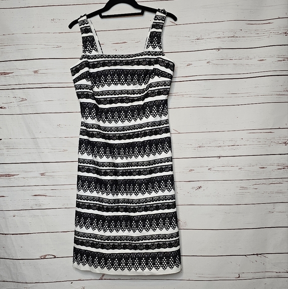 Talbots | Dresses | Talbots White And Black Scalloped Lace Shift Dress ...